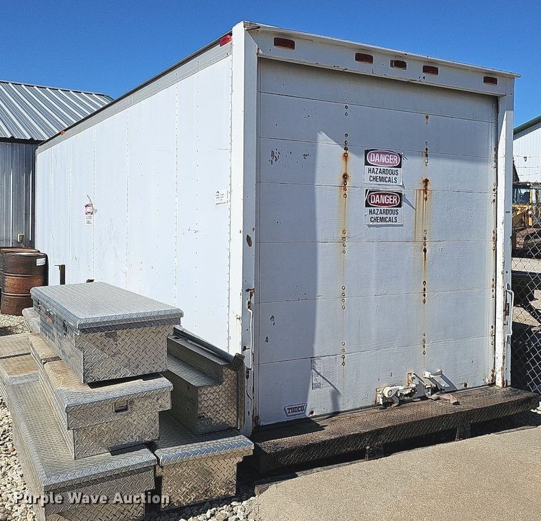 Todco box bed in Blair, NE | Item DS5647 for sale | Purple Wave