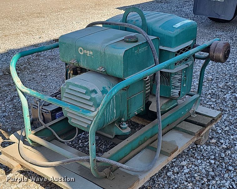 Onan 5.0CCK-3CE generator in Blair, NE | Item MH9455 for sale | Purple Wave