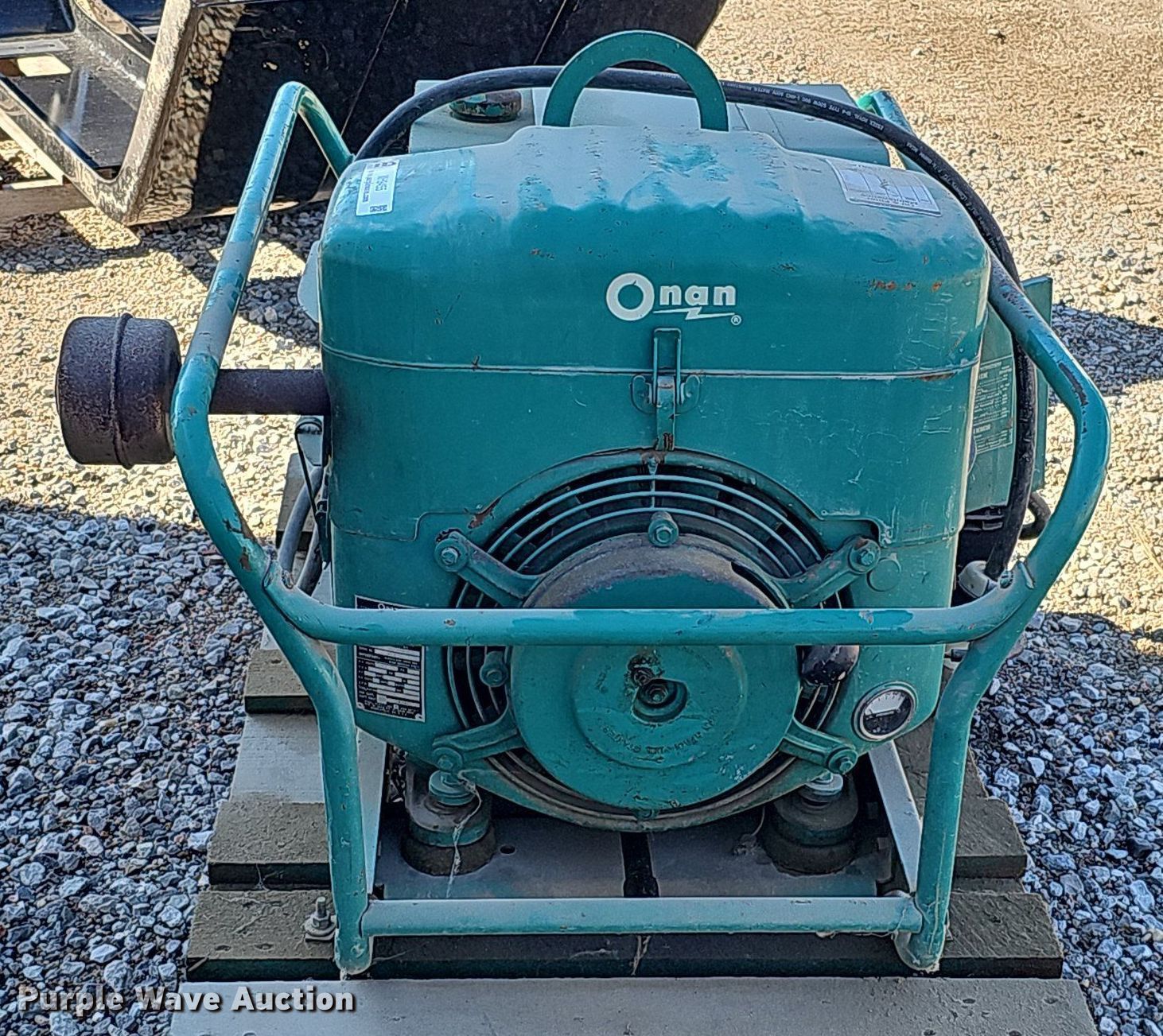 Onan 5.0CCK-3CE generator in Blair, NE | Item MH9455 for sale | Purple Wave