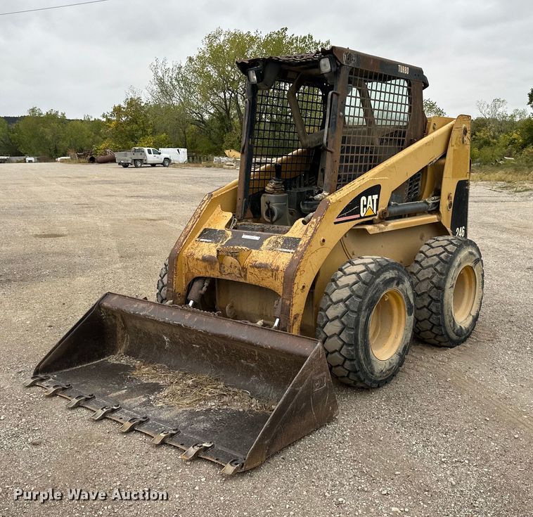 2000 Caterpillar 246 skid steer loader in Manhattan, KS | Item OA9008 ...