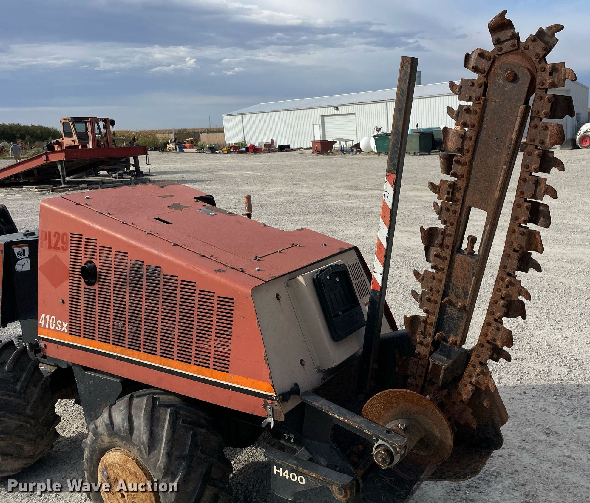 2011 Ditch Witch 410SX trencher in Clinton, IL | Item LV9951 sold ...
