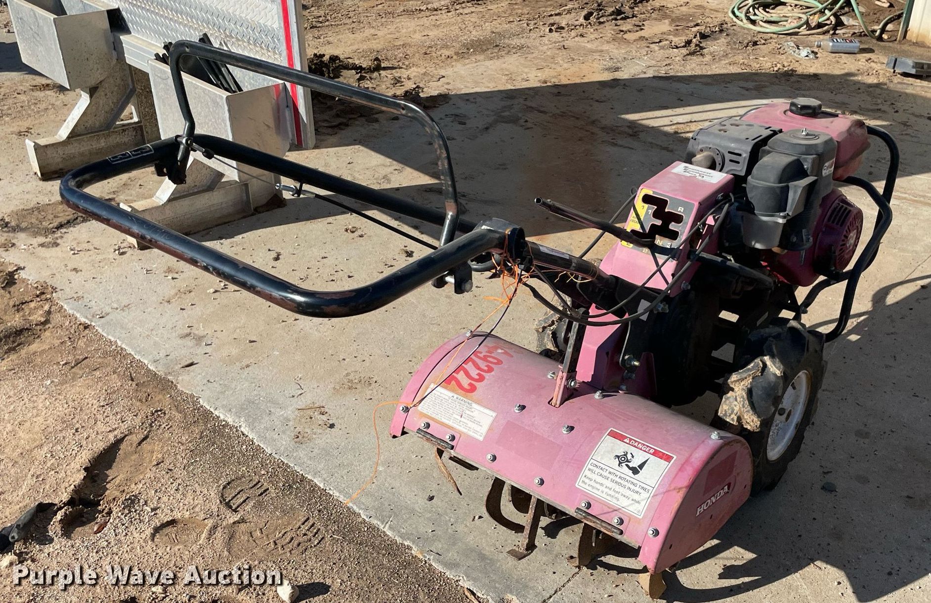 Honda FRC800 tiller in Kingston, OK | Item NA9638 sold | Purple Wave