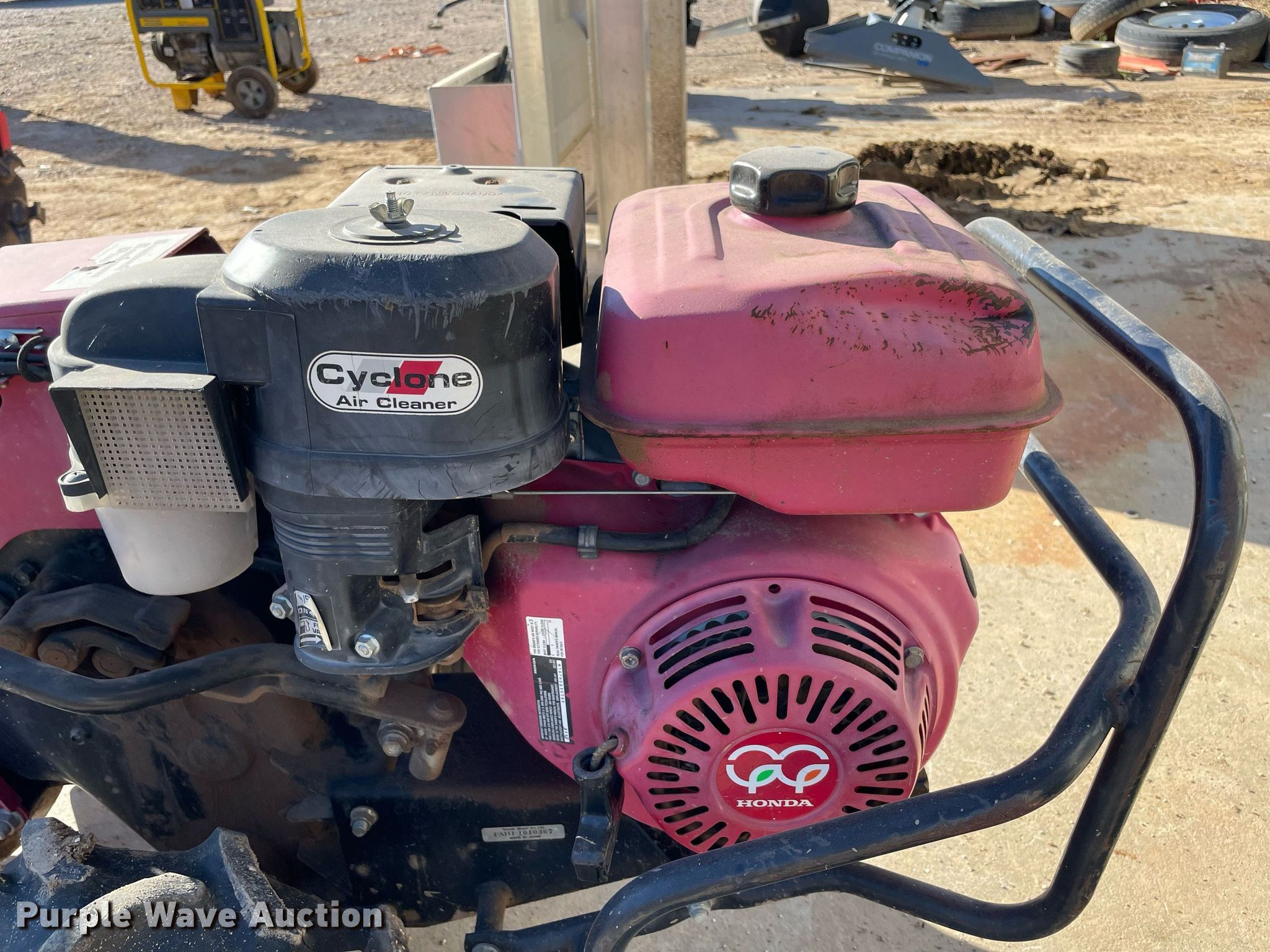 Honda FRC800 tiller in Kingston, OK | Item NA9638 sold | Purple Wave