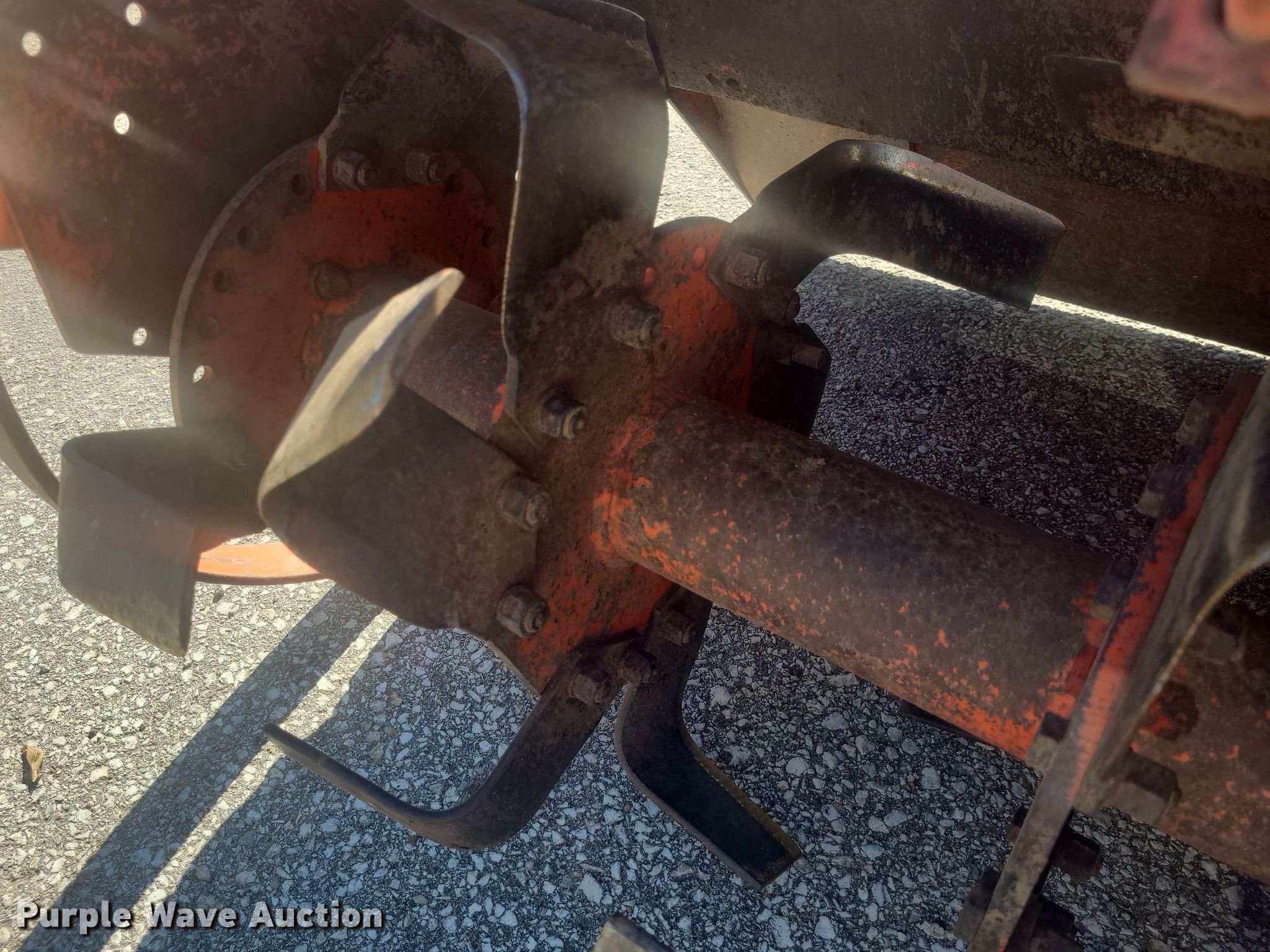 Howard HR20155SU rotor tiller in Olathe, KS | Item NJ9993 sold | Purple ...