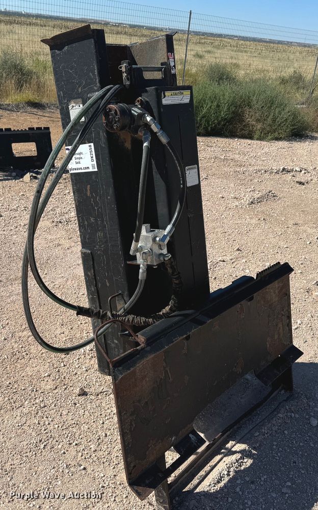 Danuser SM40 Hammer skid steer post driver in Canyon, TX | Item DK2558 ...
