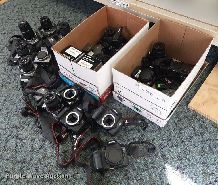 Approximately 18 Canon cameras in Arkansas City, KS | Item KD9117 sold ...