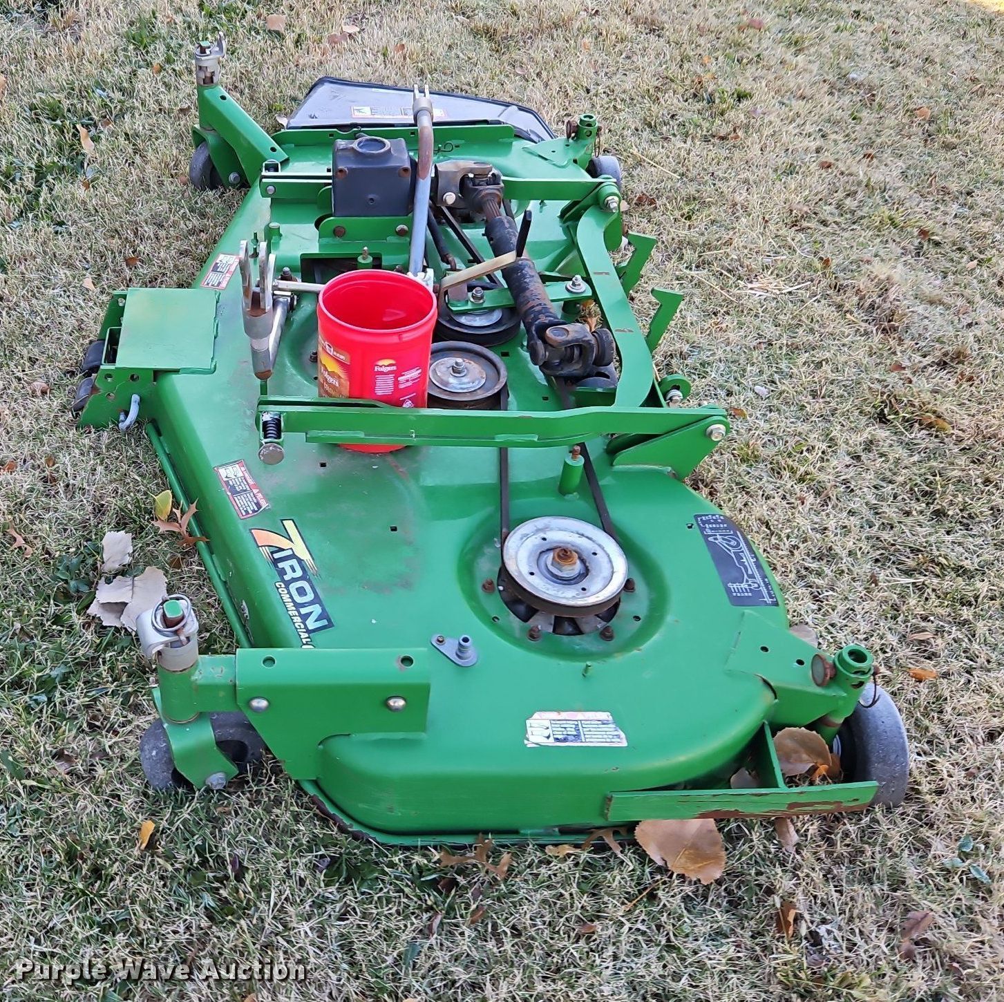 John Deere 7 Iron mower deck in Yates Center, KS | Item LB9569 sold ...