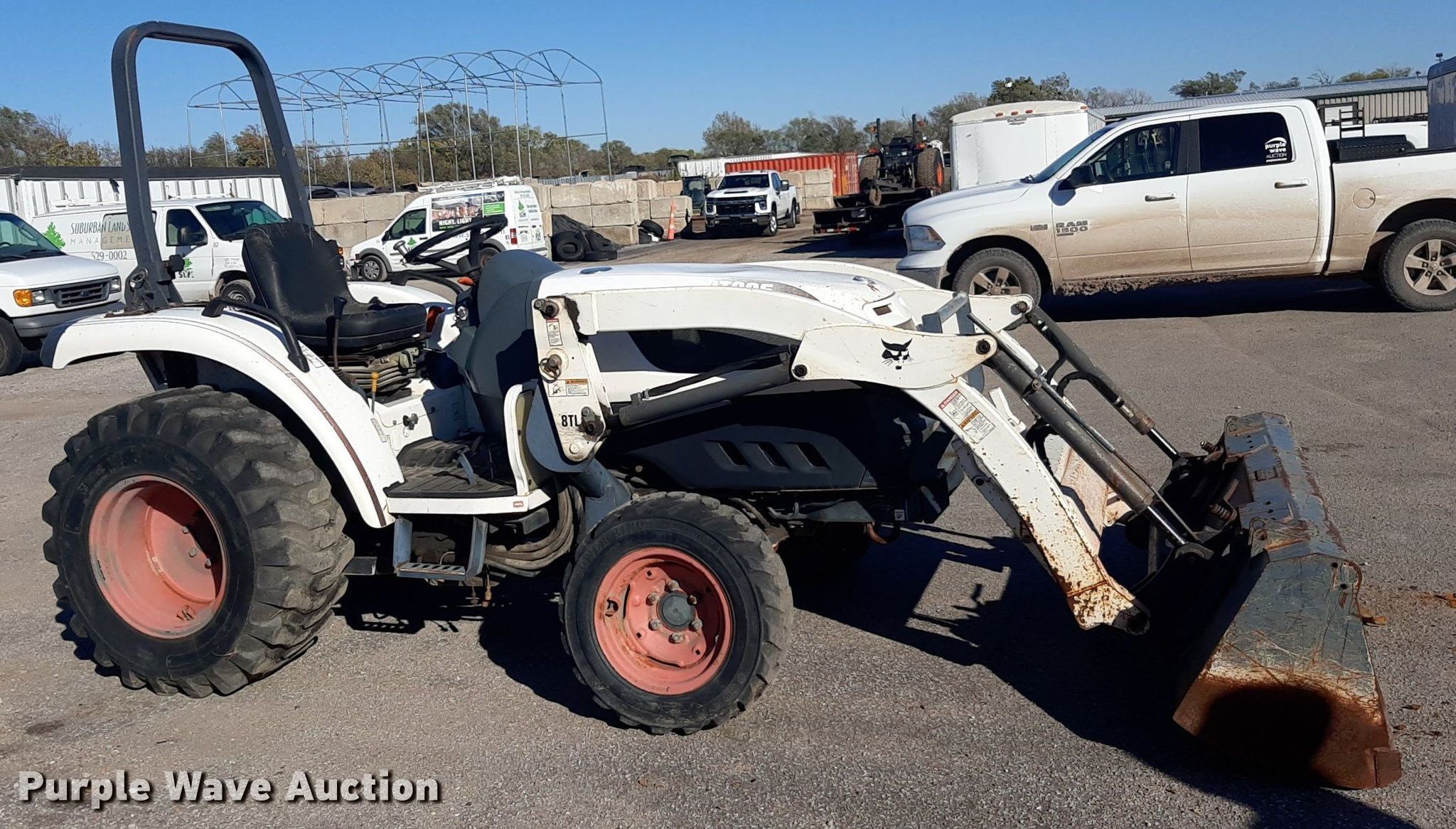 2008 Bobcat CT335 MFWD tractor in Wichita, KS | Item LX9805 sold ...
