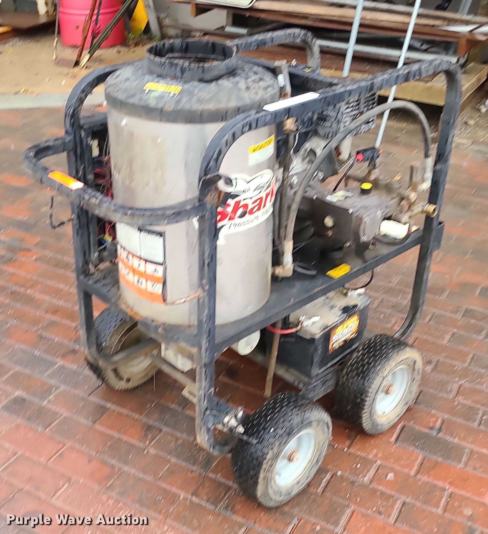 Shark hot pressure washer in Kansas City, MO | Item MJ9478 sold ...