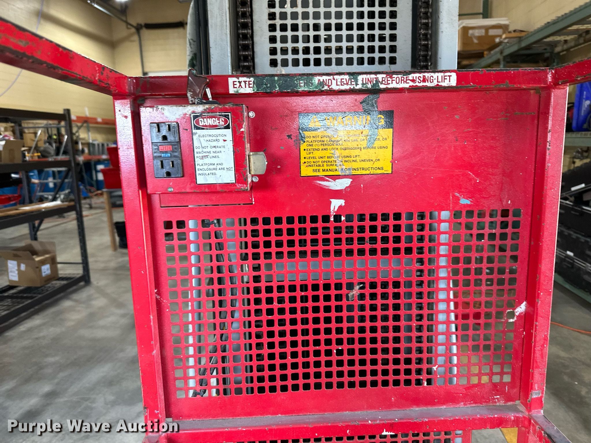 Handy Herman 24D vertical lift in Overland Park, KS | Item NL9206 sold ...