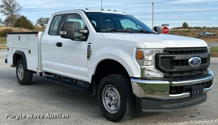 2022 Ford F250 Super Duty XL SuperCab utility bed pickup truck in ...