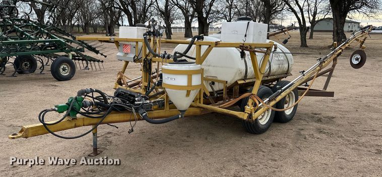 Simpson sprayer in Kinsley, KS | Item EK9814 for sale | Purple Wave
