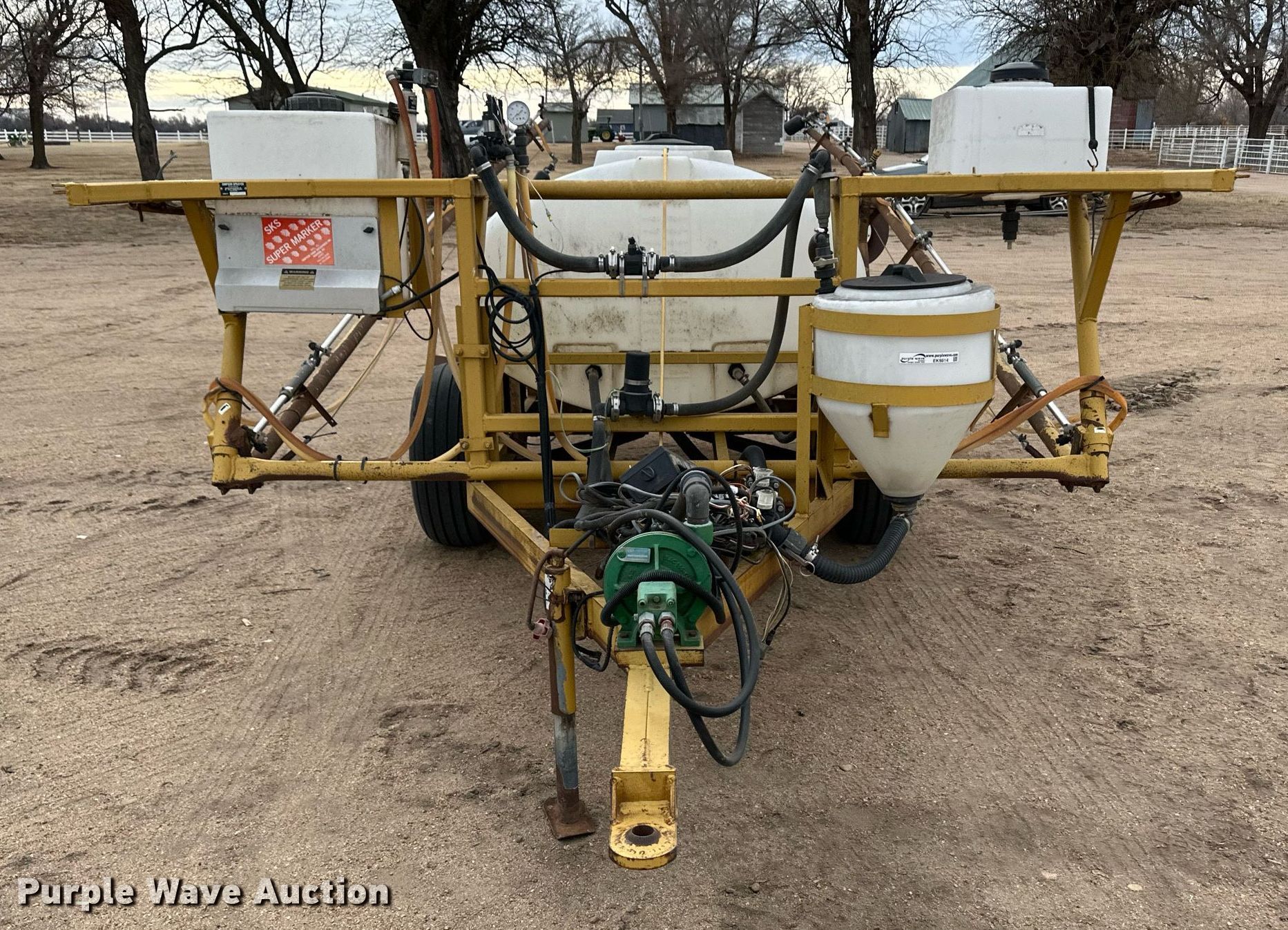 Simpson sprayer in Kinsley, KS | Item EK9814 for sale | Purple Wave