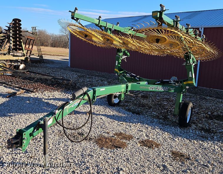 Hay Runner RCR812 hay rake in Blue Mound, KS | Item LB9666 for sale ...