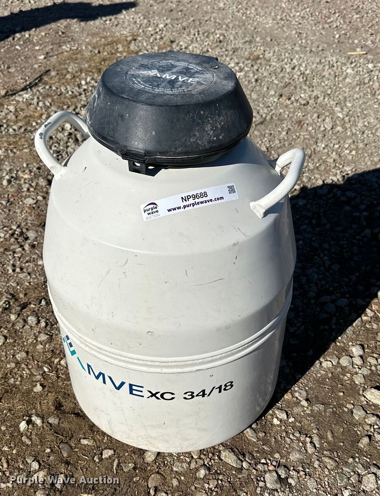 MVE XC 34/18 cryogenic semen tank in Agra, KS | Item NP9688 sold ...
