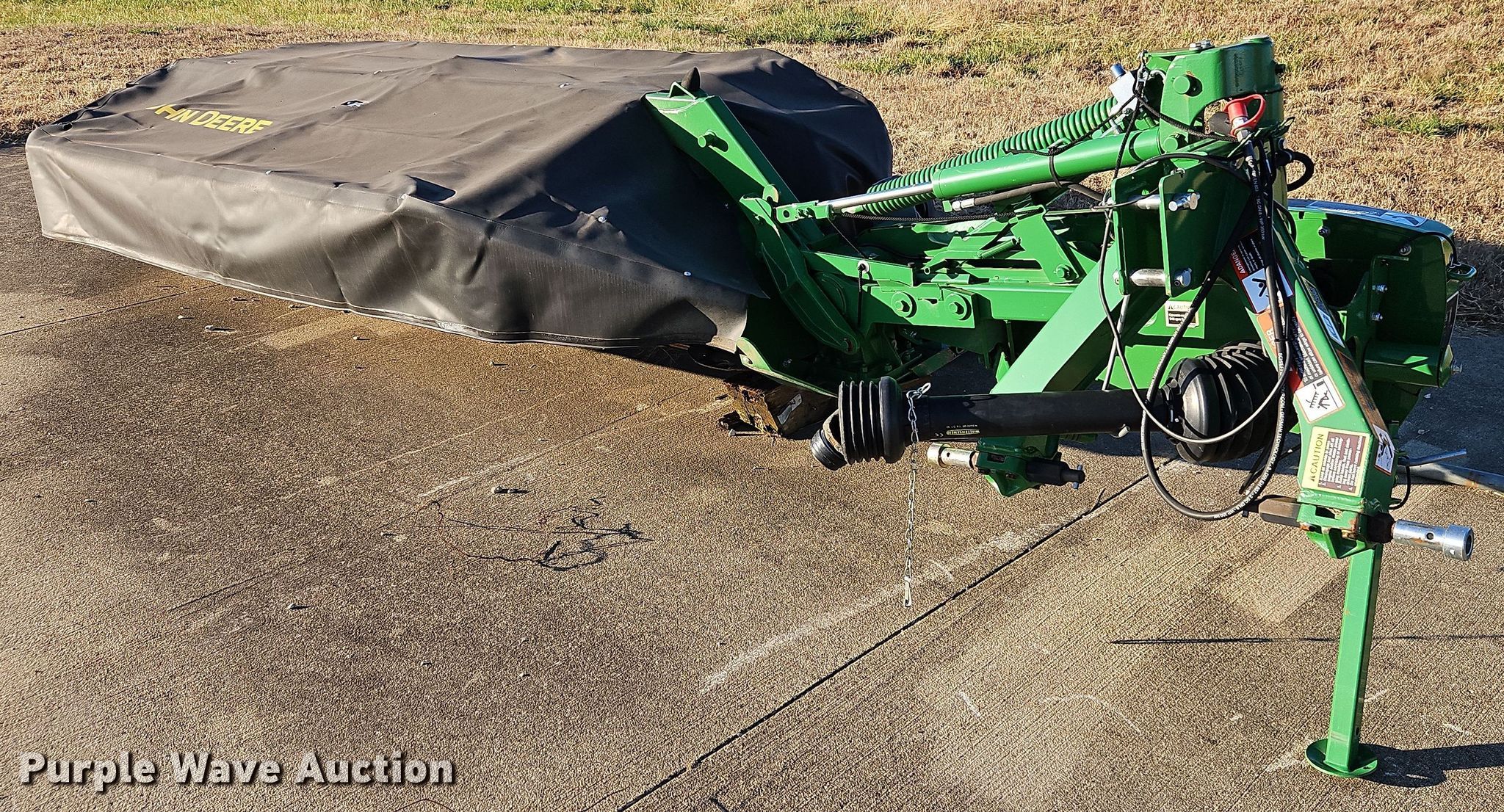 John Deere R280 disc mower in Blue Mound, KS | Item LB9665 sold ...