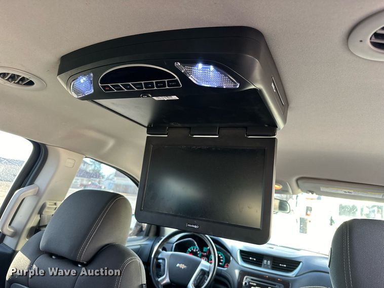 2015 Chevrolet Traverse SUV in Hoxie, KS | Item NS9074 sold | Purple Wave