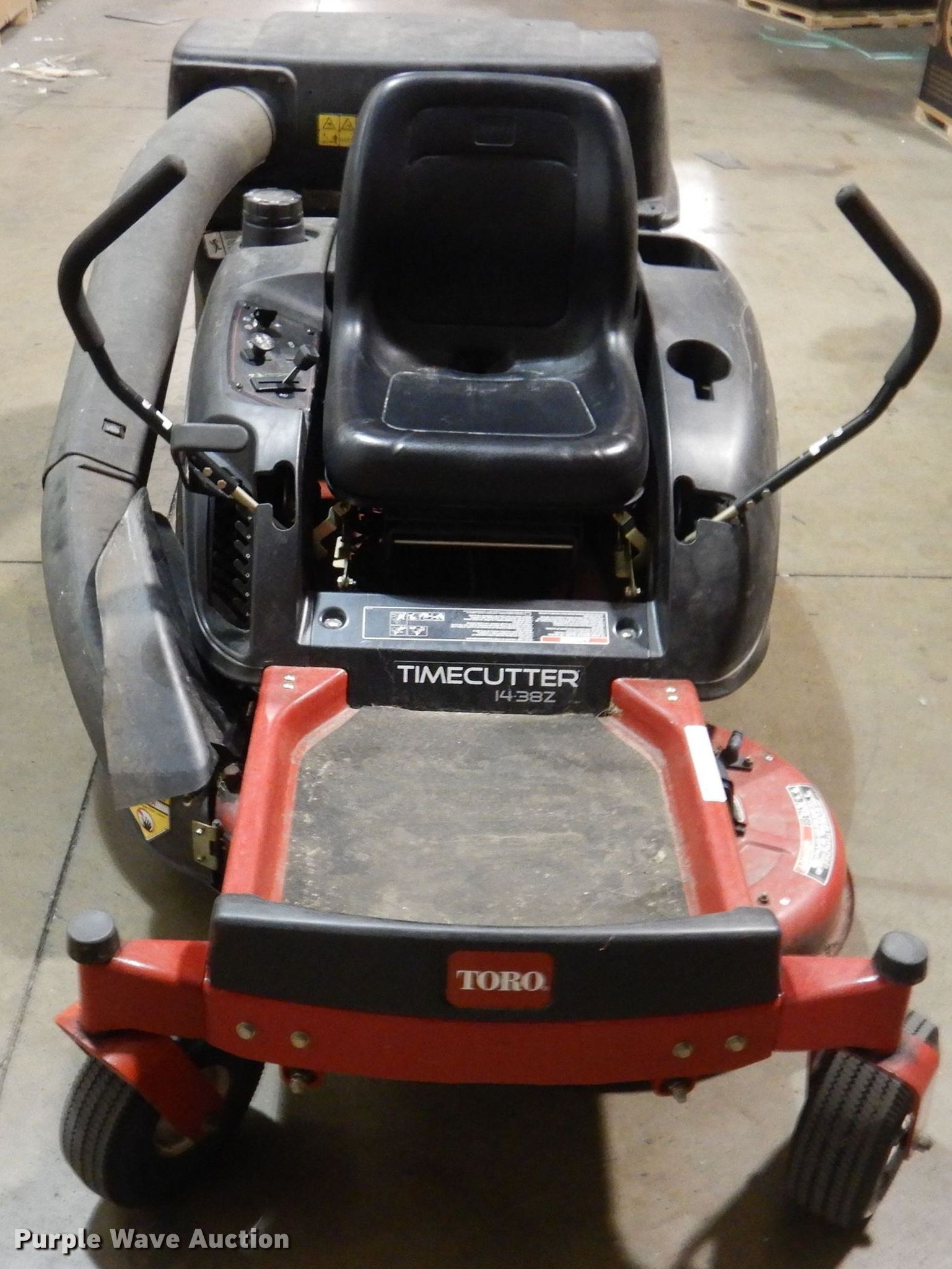 Toro 74301 ZTR lawn mower in Urbandale, IA | Item LC9374 for sale ...