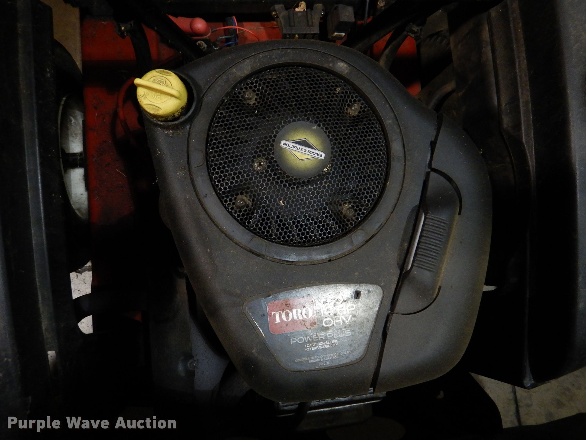 Toro 74301 ZTR lawn mower in Urbandale, IA | Item LC9374 sold | Purple Wave