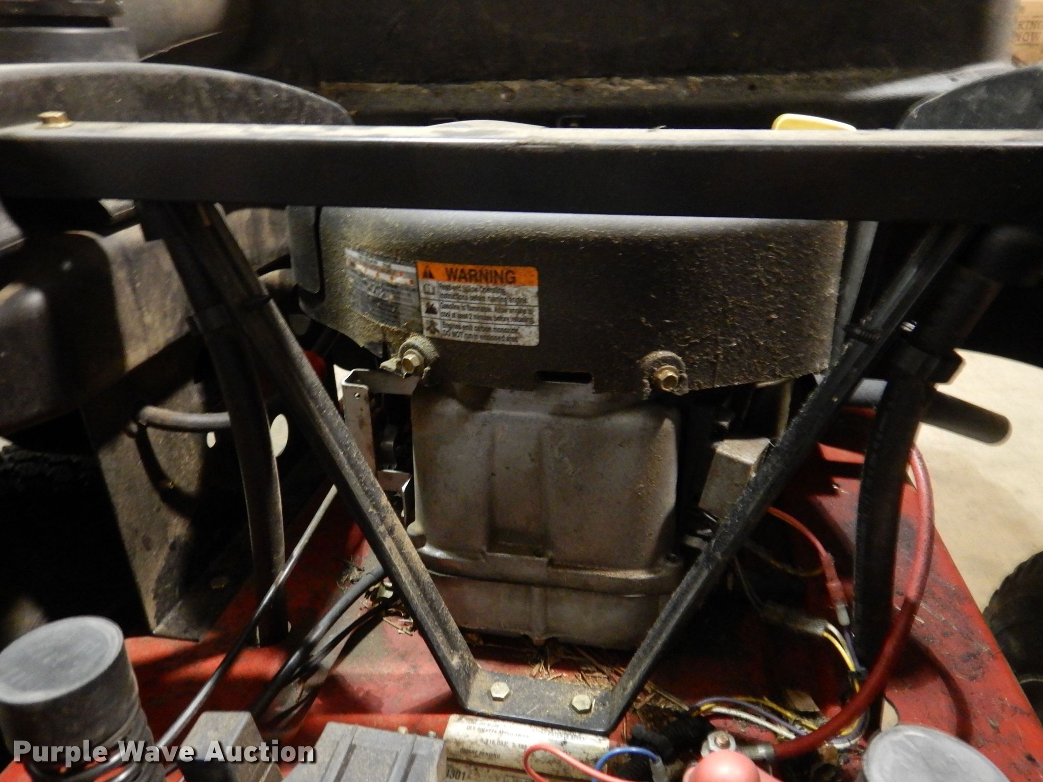 Toro 74301 ZTR lawn mower in Urbandale, IA | Item LC9374 for sale ...