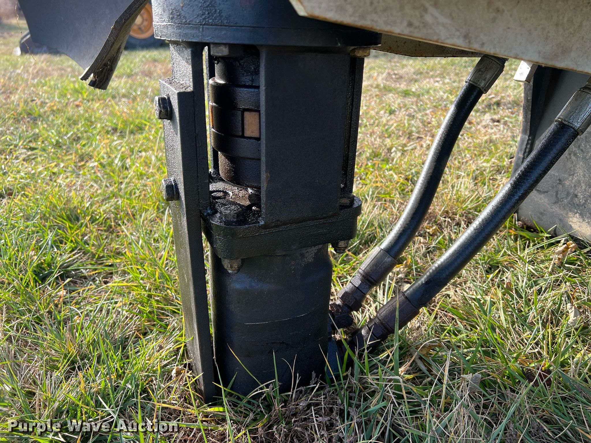 Bay Engineering Stumper 280 skid steer stump grinder in Blue Rapids, KS ...