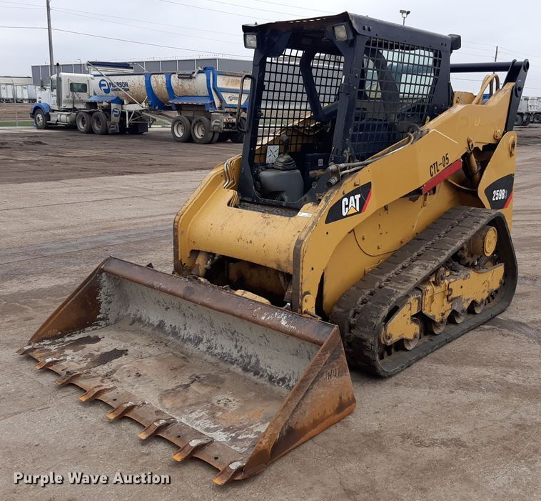 2011 Caterpillar 259B Series 3 tracked skid steer loader in Wichita, KS ...