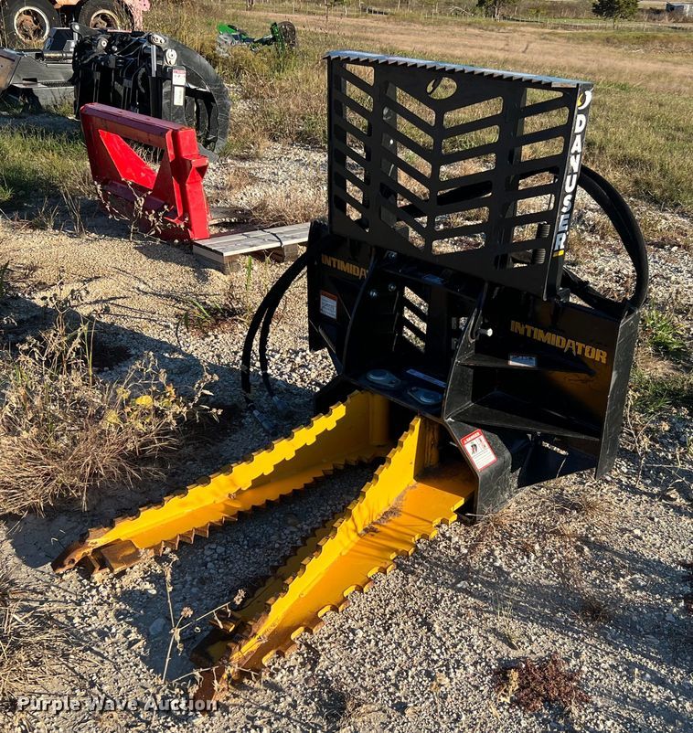Danuser Intimidator skid steer tree puller in Mart, TX | Item MH9952 ...