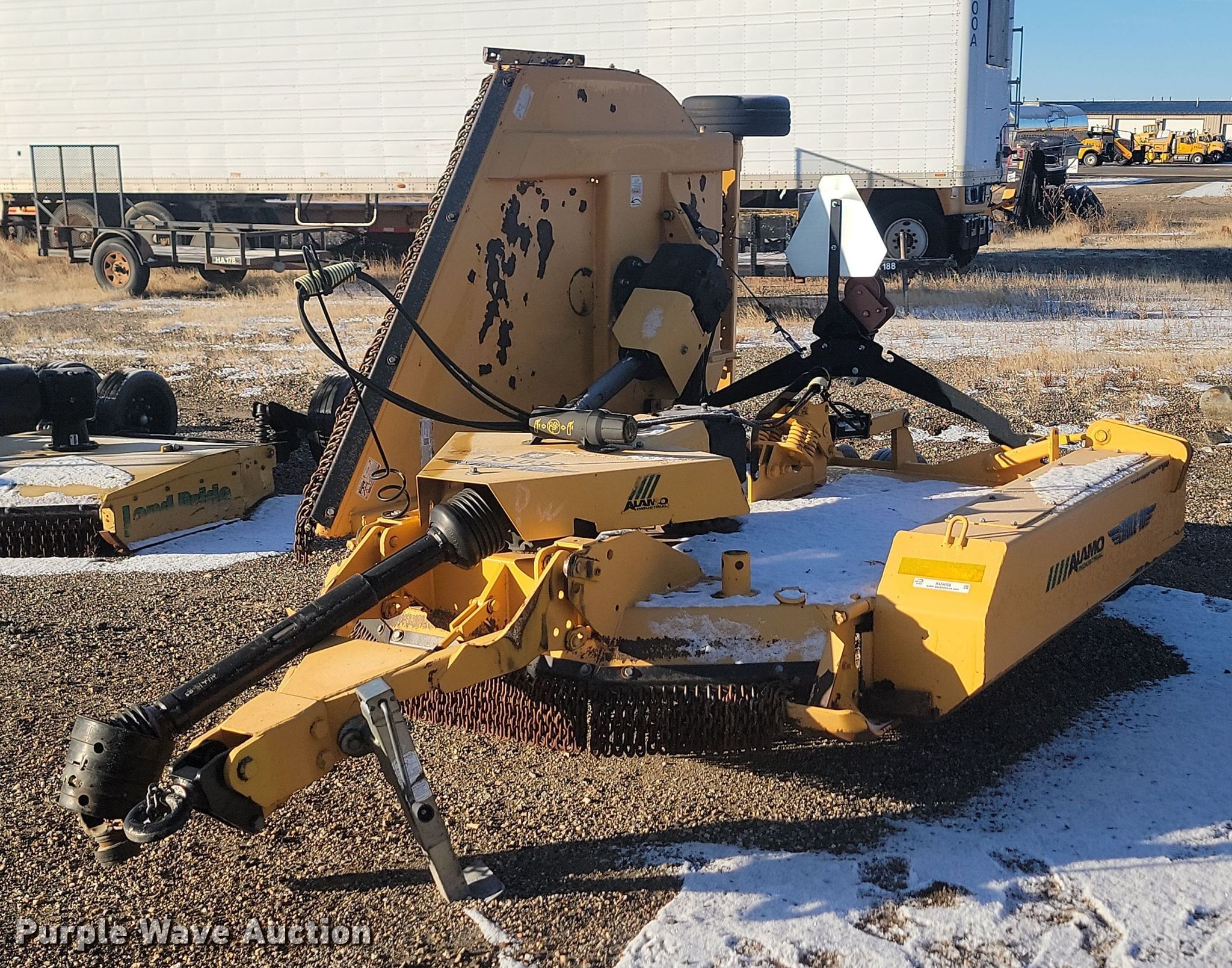 Almaco Eagle 10 batwing rotary mower in Pierre, SD | Item KU9058 sold ...