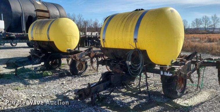 (2) Liquid fertilizer applicators in Chaffee, MO | Item MI9872 sold ...