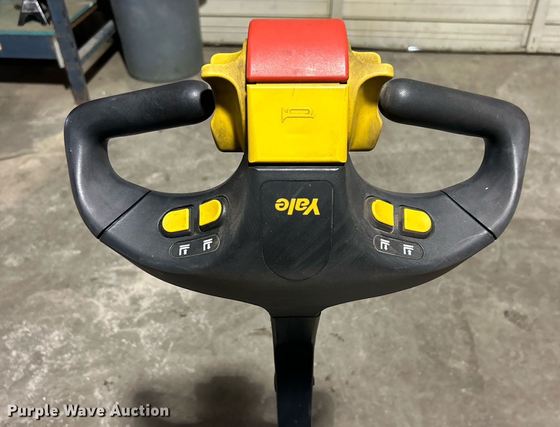 Yale MPB040-EN24T2748 pallet jack in Collinsville, OK | Item OI9560 ...