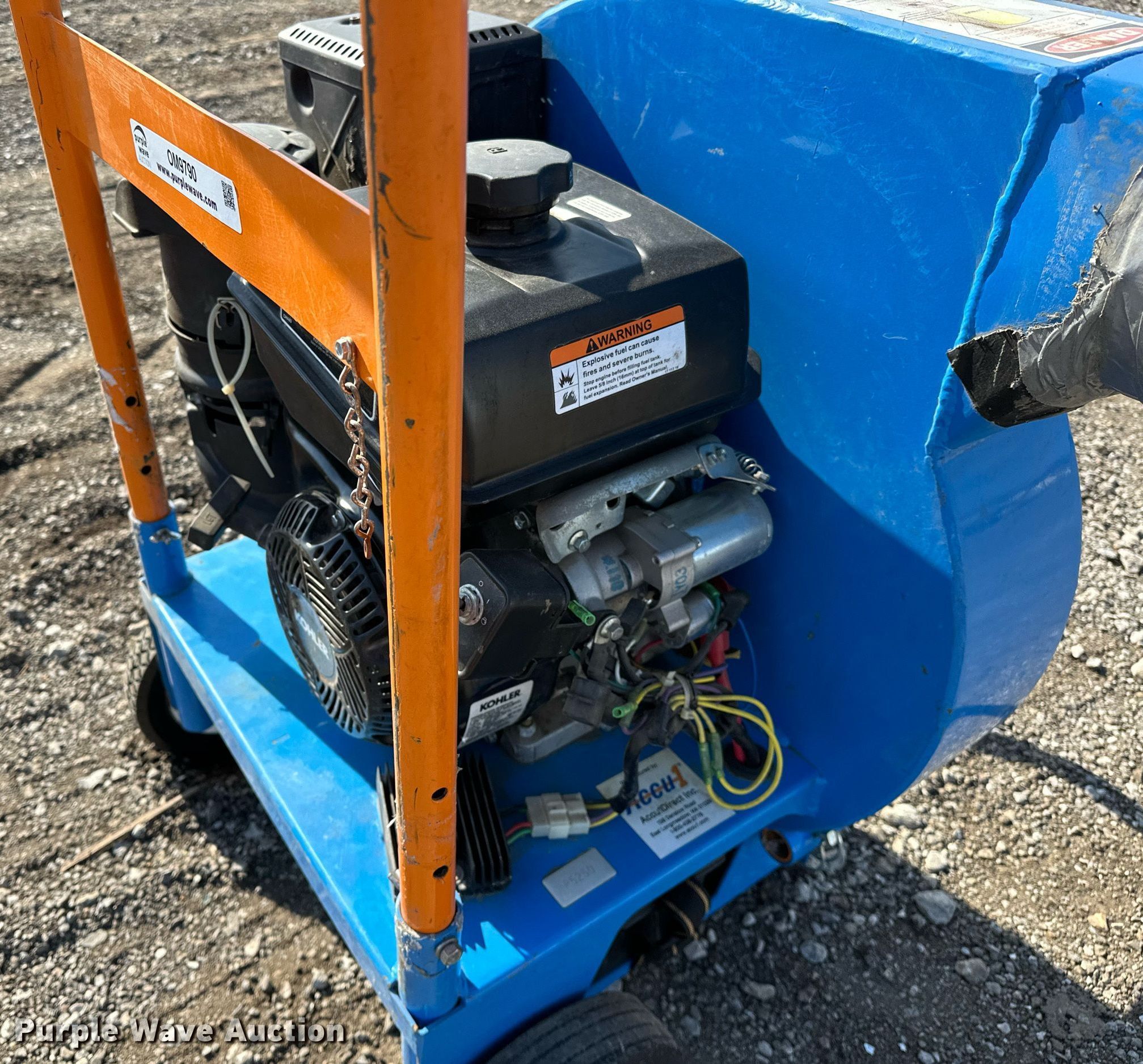 Accu1 Vac14 insulation vacuum in Collinsville, OK | Item OM9790 for ...