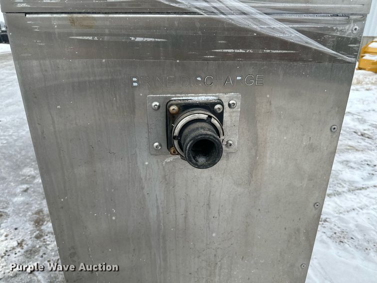 2016 Varitech SB600 salt brine production system in Lake Crystal, MN ...