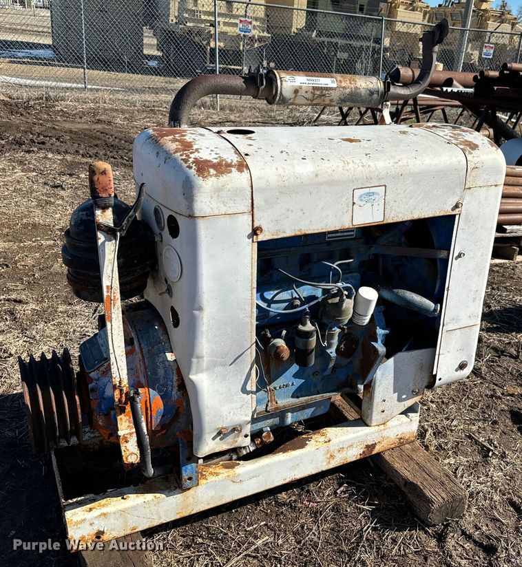 Ford power unit in Salina, KS | Item NN9377 sold | Purple Wave