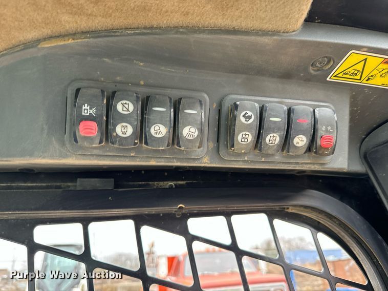 2013 Caterpillar 246C skid steer loader in Topeka, KS | Item NN9443 ...