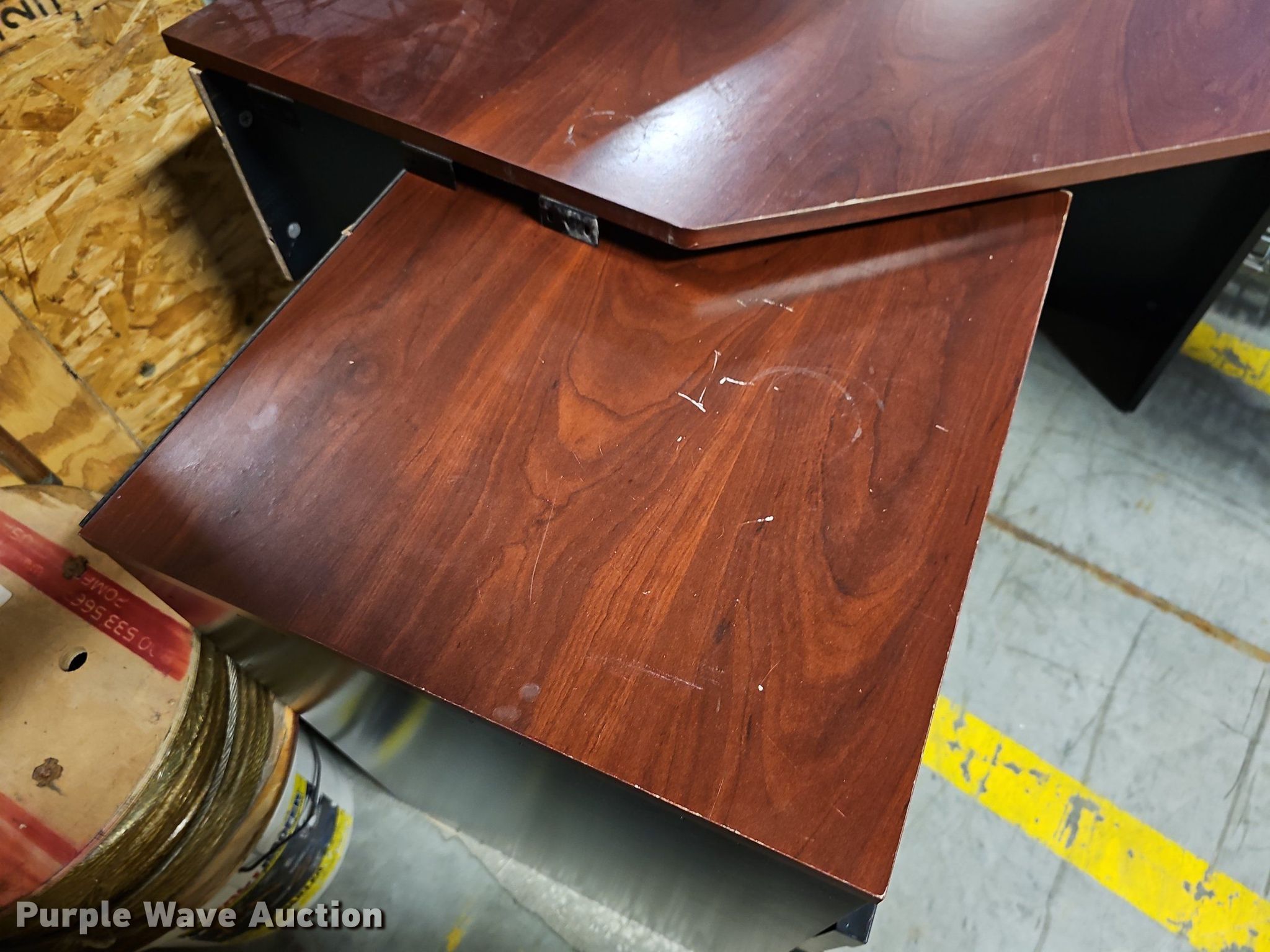 Furniture in Olathe, KS | Item NE9430 sold | Purple Wave