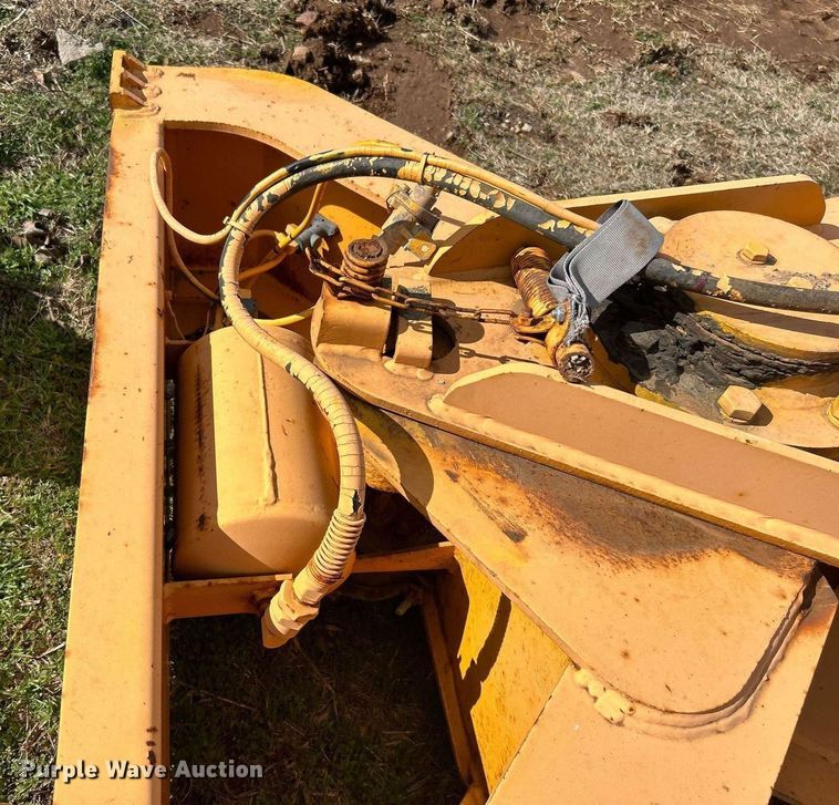 Trail King stinger axle extension in Sand Springs, OK | Item DN0689 ...