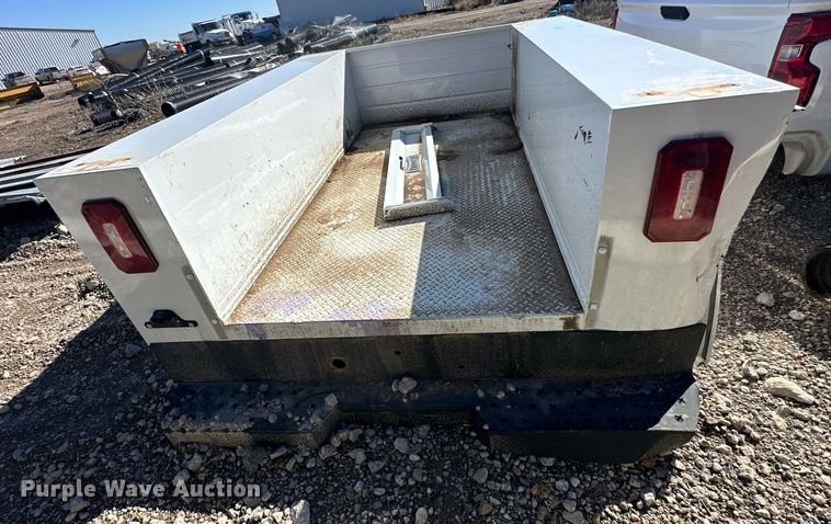 Knapheide 696-2 utility bed in Hays, KS | Item NJ9302 for sale | Purple ...