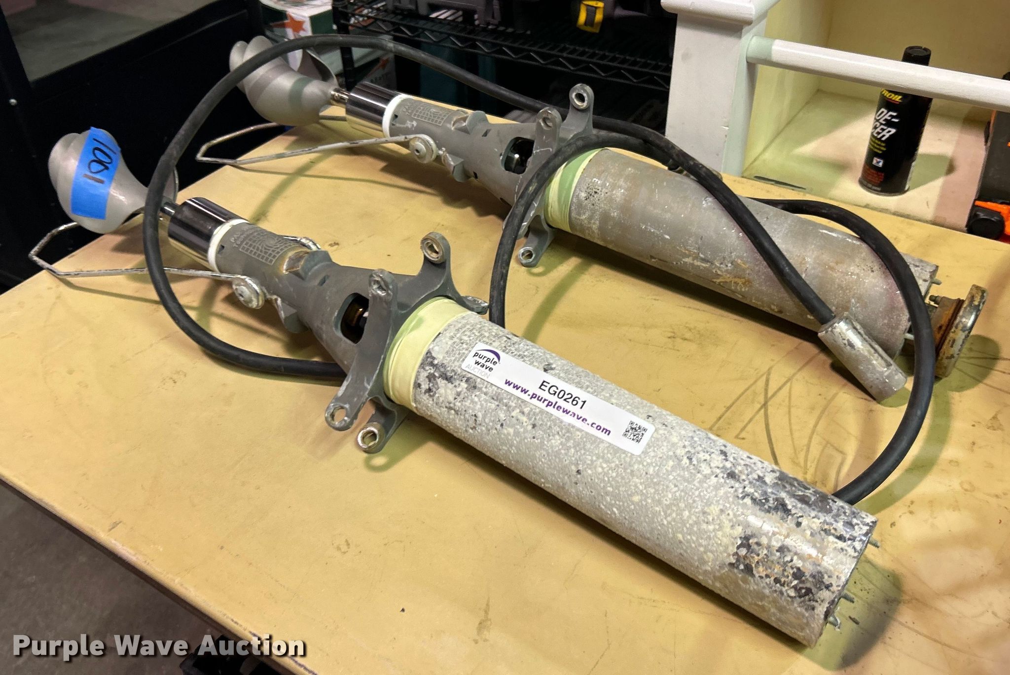 (2) Pax water mixers in Tulsa, OK | Item EG0261 sold | Purple Wave