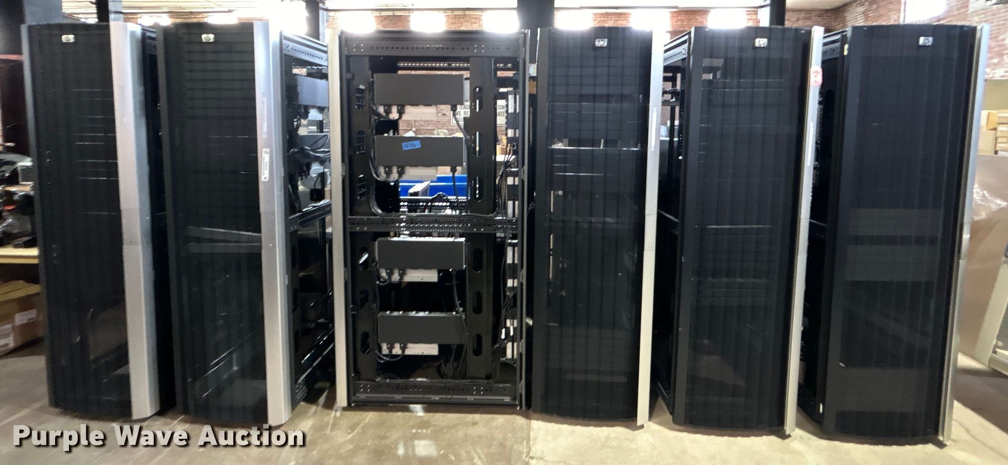(6) HP server racks in Tulsa, OK | Item EG0275 sold | Purple Wave