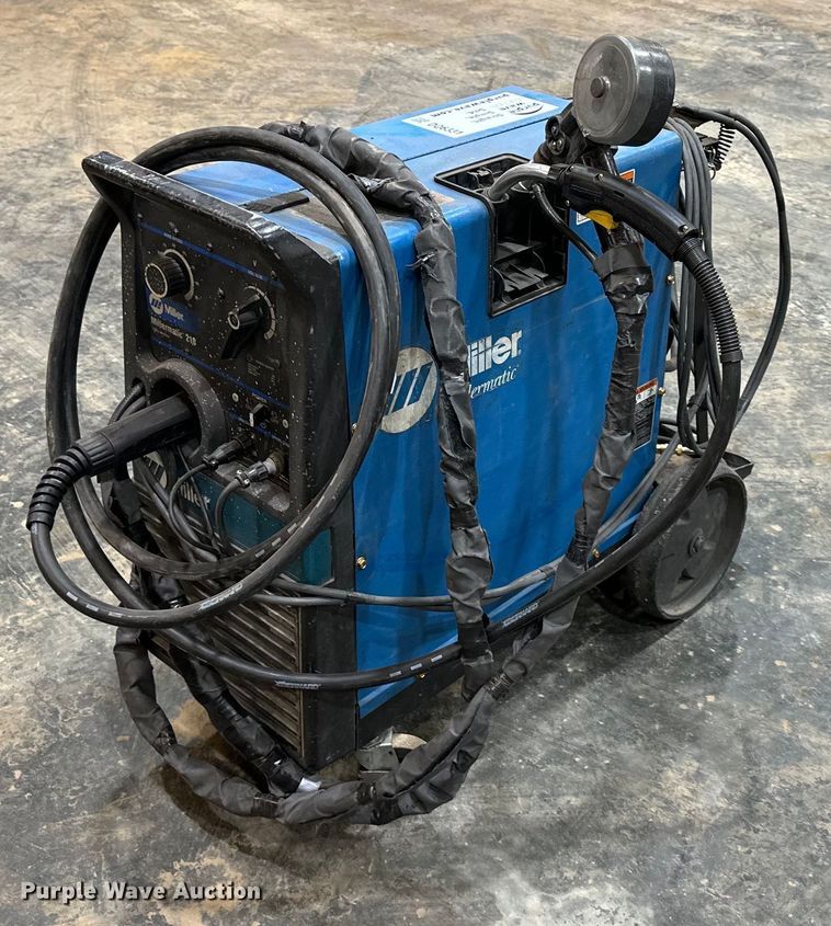 Miller Millermatic 210 welder in Lawrence, KS | Item DQ6331 sold | Purple Wave