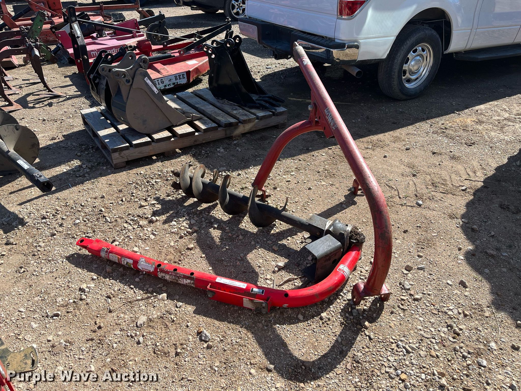 Three point auger in Saginaw, TX | Item EI0661 sold | Purple Wave