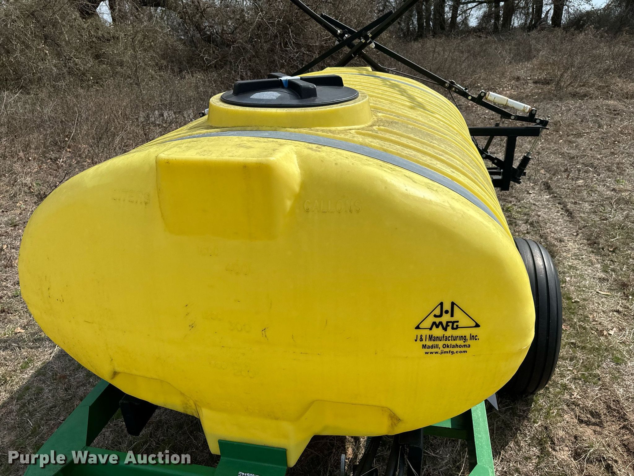 J & I Manufacturing sprayer in Thackerville, OK | Item EJ0243 for sale ...