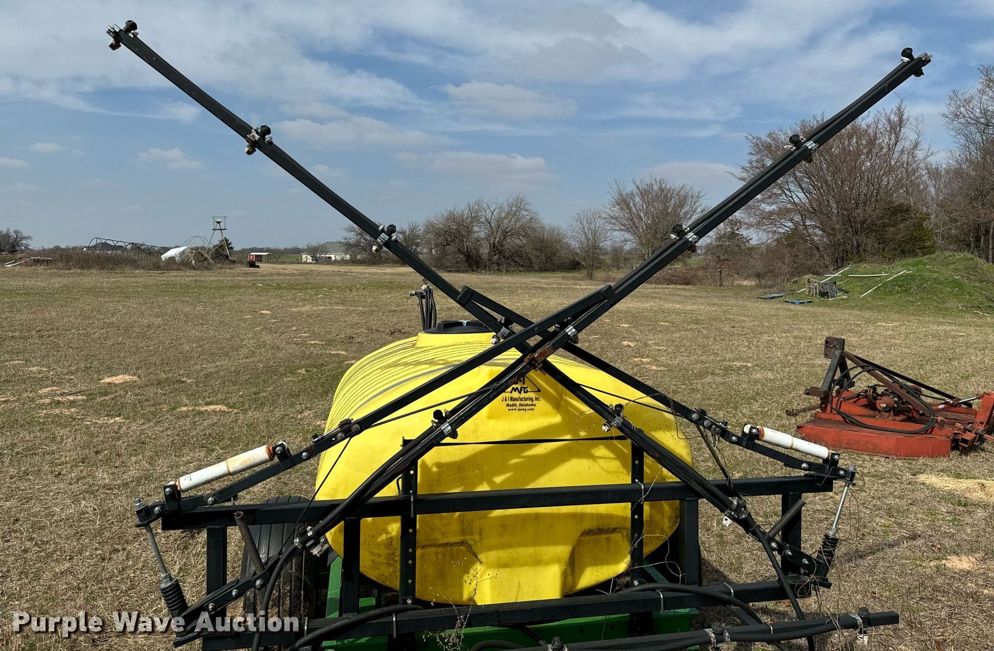 J & I Manufacturing sprayer in Thackerville, OK | Item EJ0243 for sale ...
