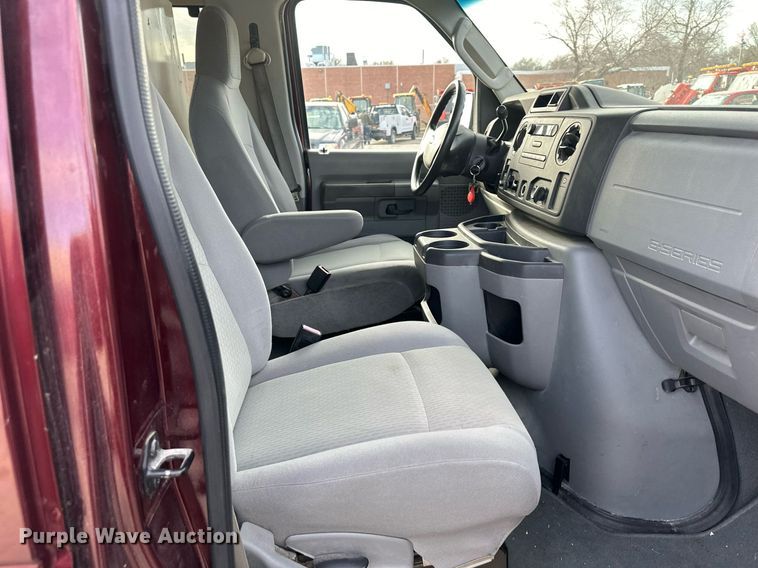 2010 Ford E150 XL van in Topeka, KS | Item DQ6229 for sale | Purple Wave