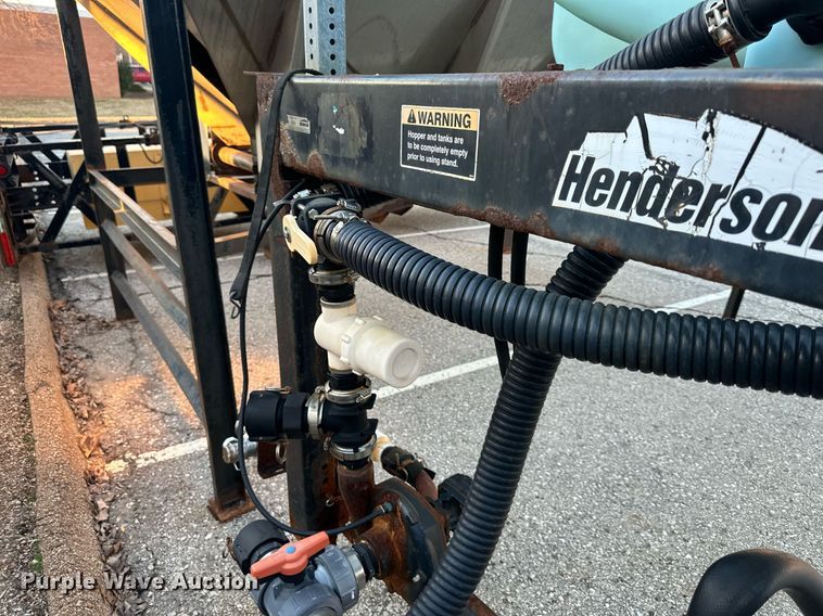 2009 Henderson salt brine tank in Topeka, KS | Item DQ6265 sold ...