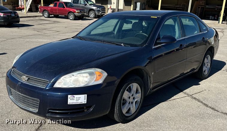 2007 Chevrolet Impala LS in Topeka, KS | Item DQ6292 sold | Purple Wave