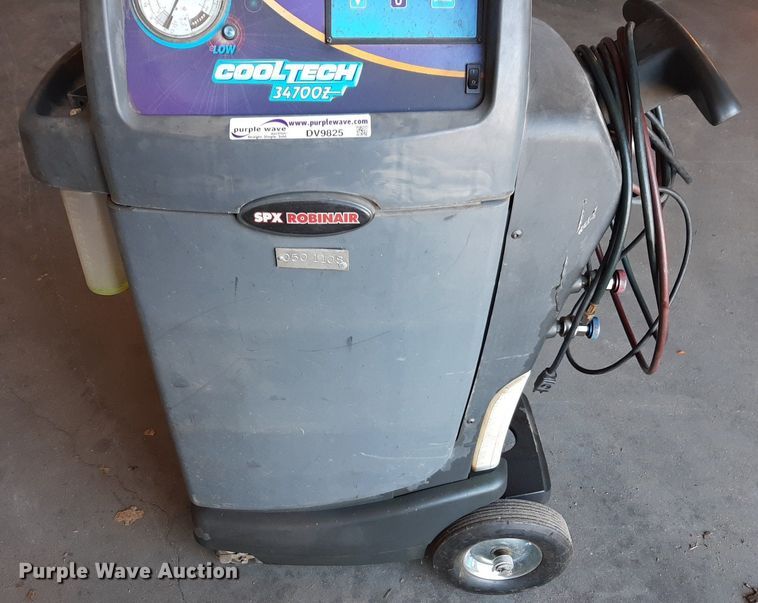 Robinair 34700Z refrigerant recycler in Hutchinson, KS | Item DV9825 ...