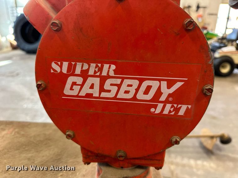Fiberglass coolant dispenser in Norton, KS | Item NJ9310 for sale ...