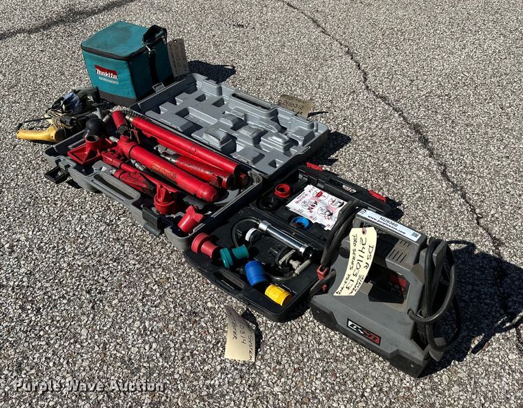 Tools in Salina, KS | Item NU9360 sold | Purple Wave