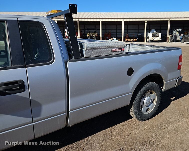 2007 Ford F150 pickup truck in Chanute, KS | Item OJ9507 for sale ...